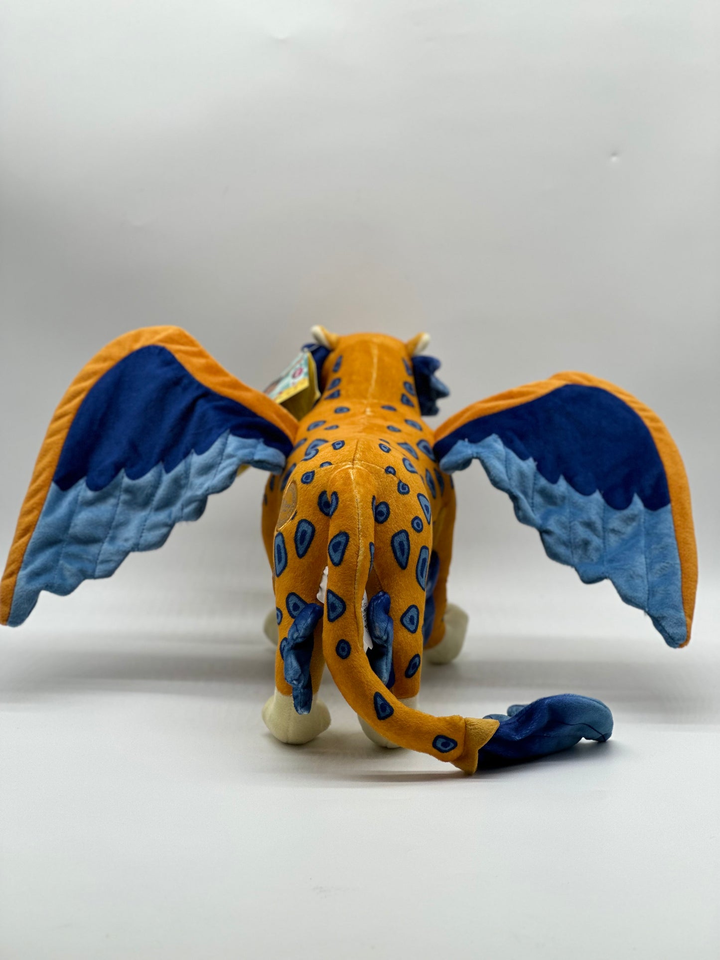 Skylar Plush Large – Toy King Worldwide